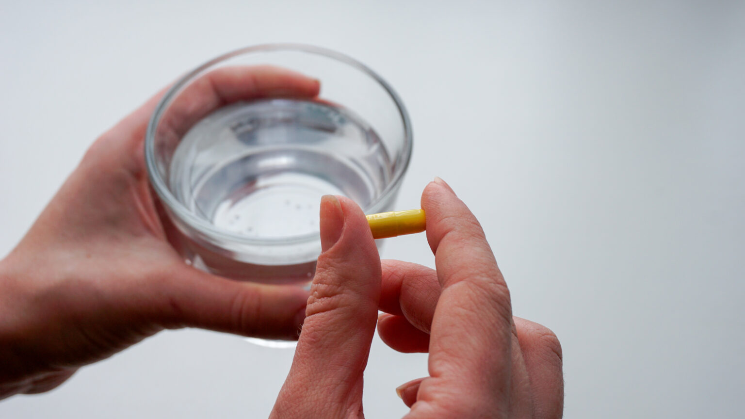 Benefits of Vitamin B Complex and the Best Time to Take It